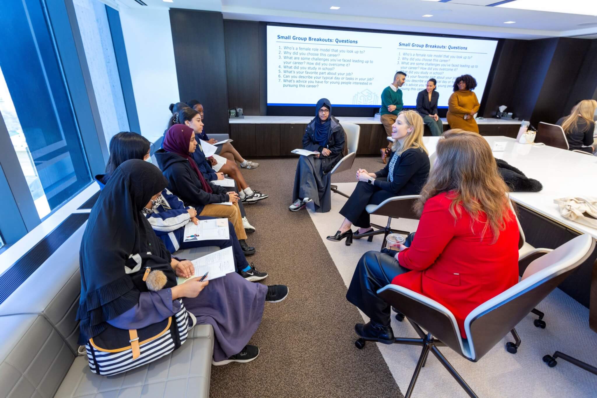 Career Exploration for Students at Apollo Global Management